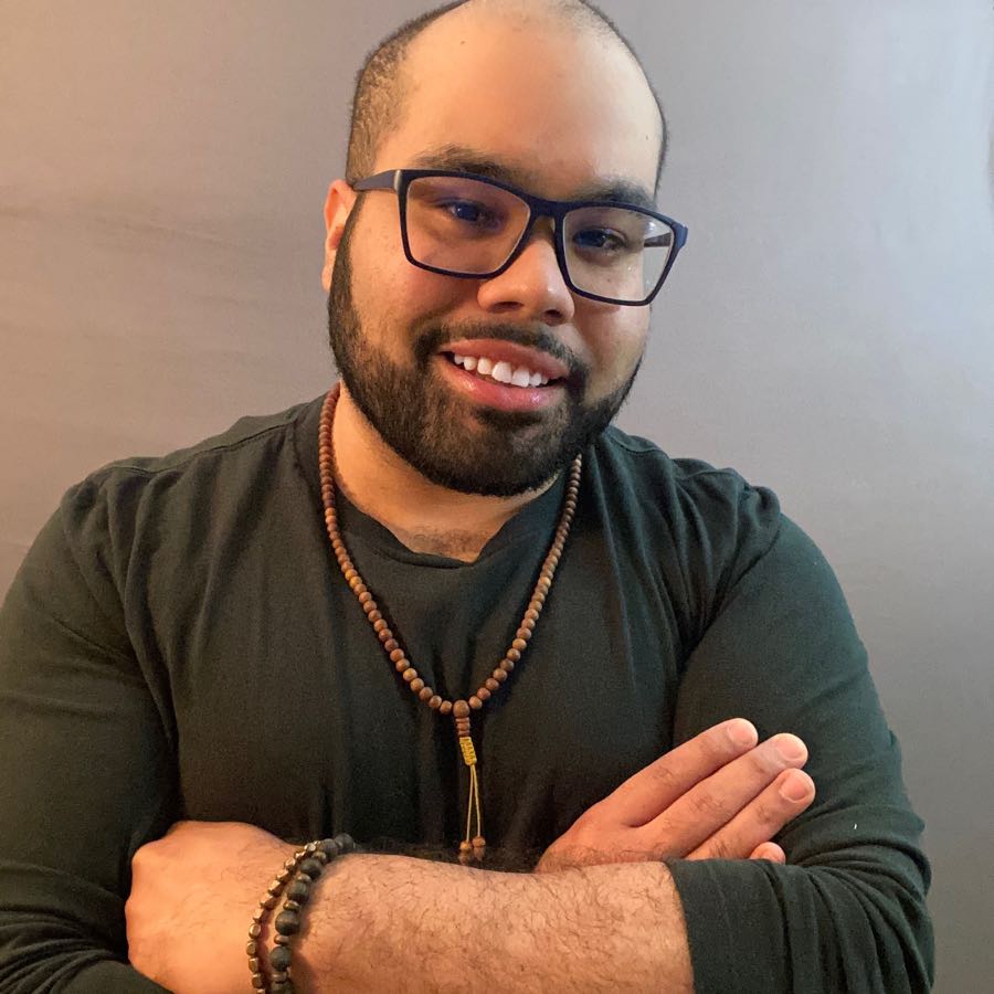 Intro - Book with Alejandro H