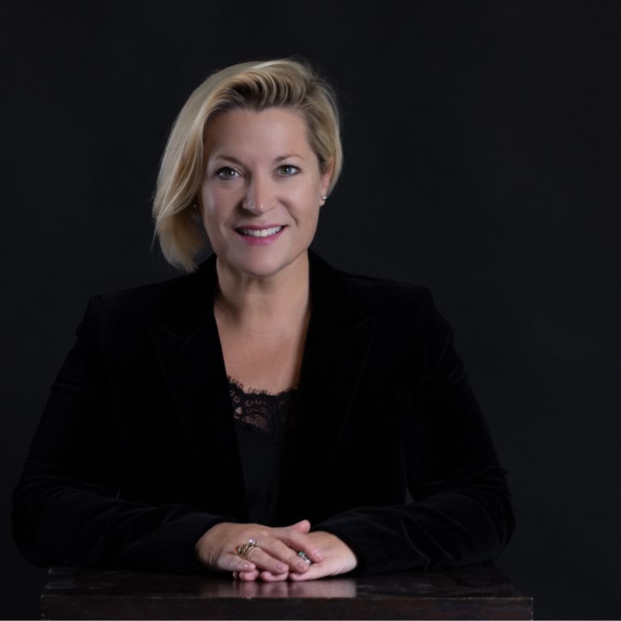 Intro - Book with Audrey Daumain