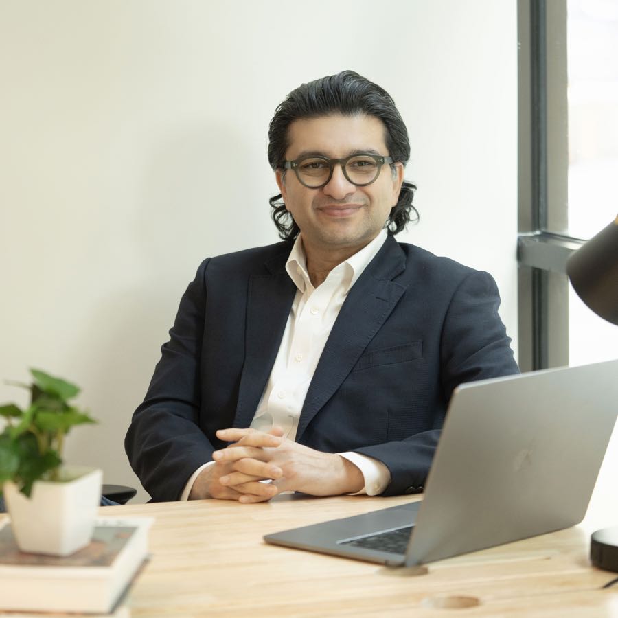 Intro - Book with Abbas Hashmi