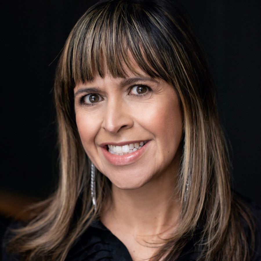 Intro - Book with Amanda Thomson