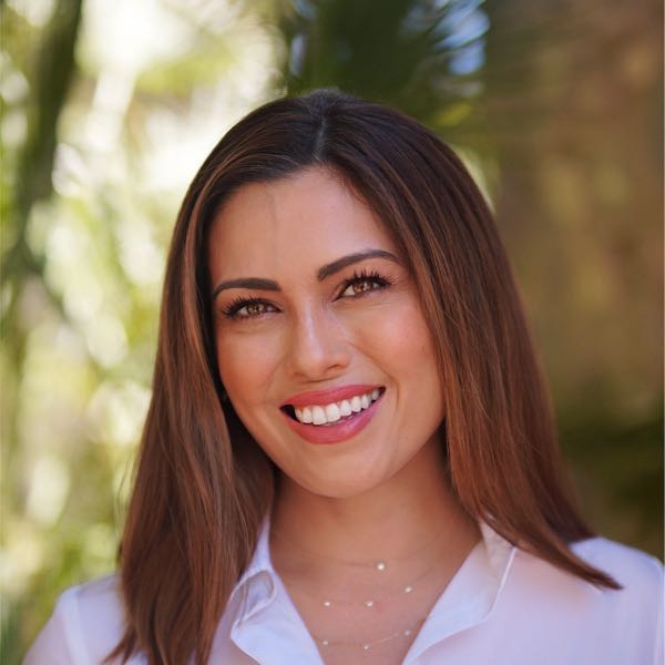 Intro - Book with Syama Bunten