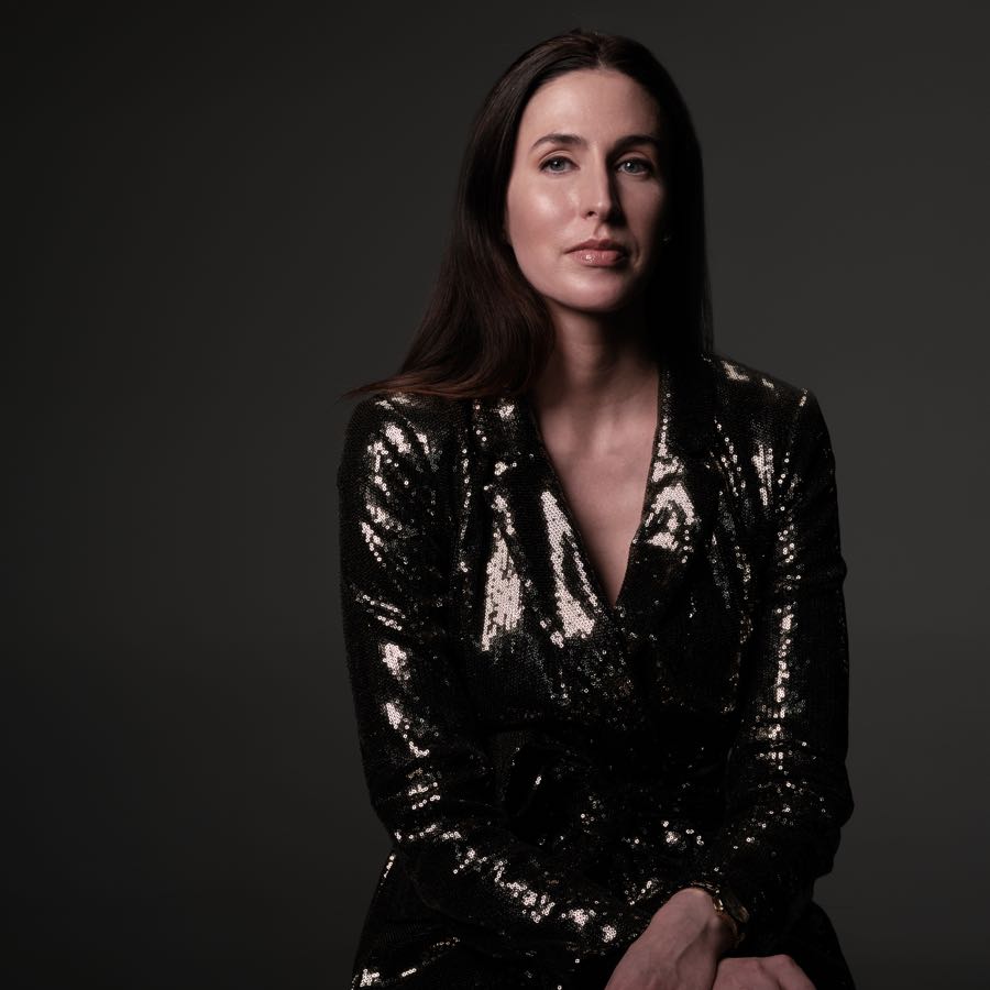 Intro - Book with Hannah Gordon