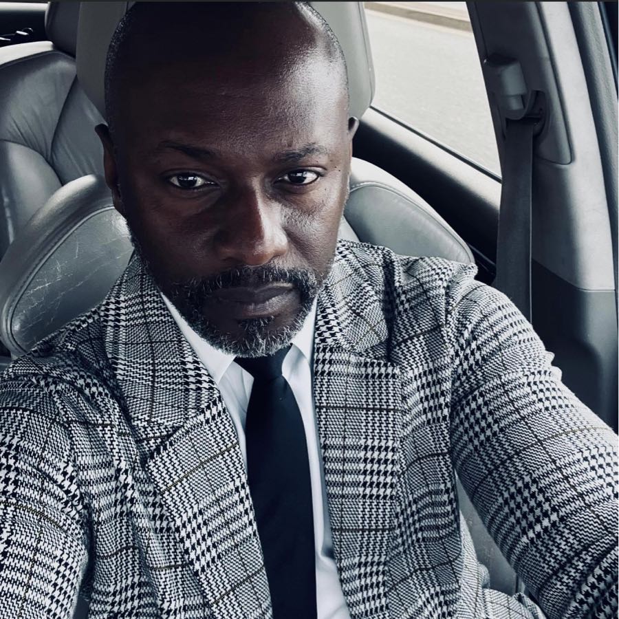 Intro - Book with Varnie Sambola