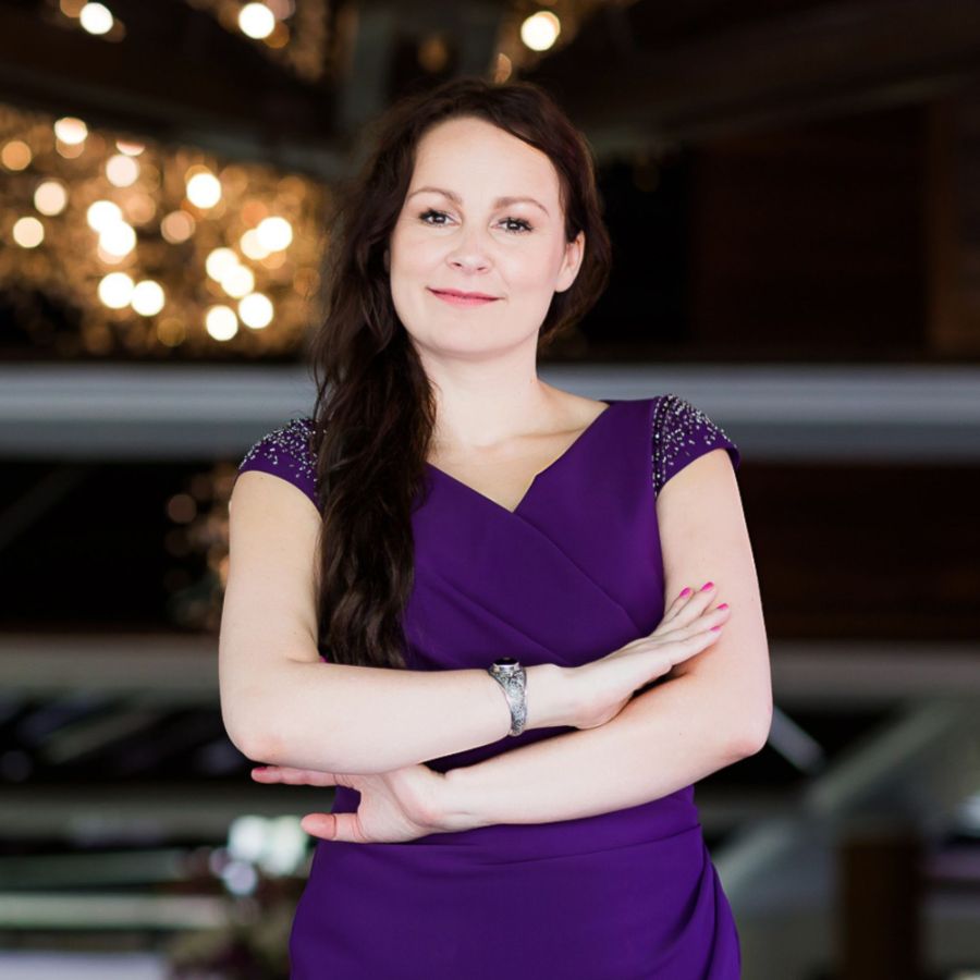 Intro - Book with Sarah Prout