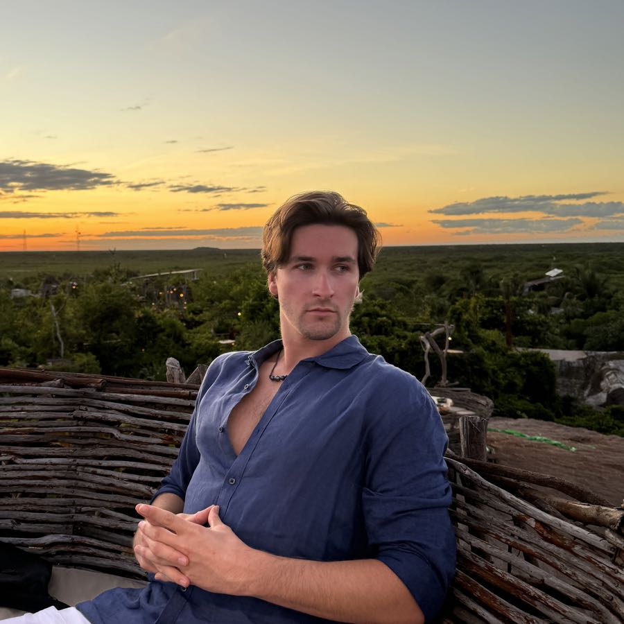 Intro - Book with Hunter Isaacson