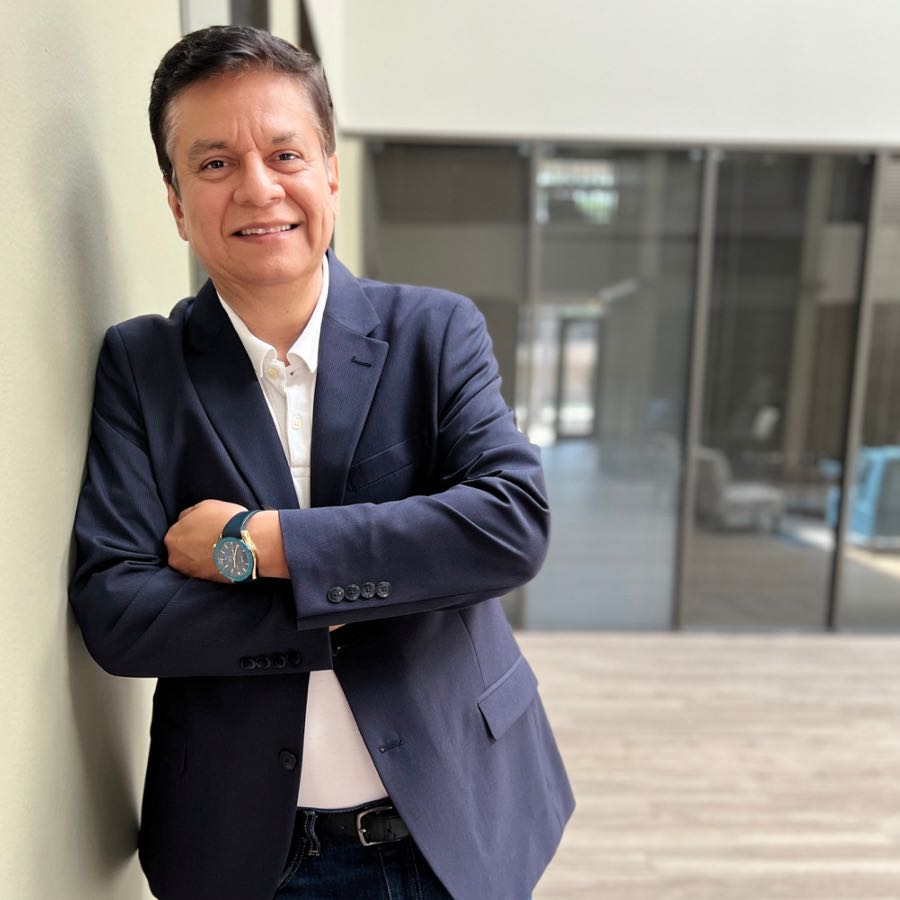 Intro - Book with Carlos Caro