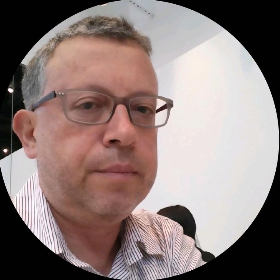 Intro - Book with Igor Rozenberg