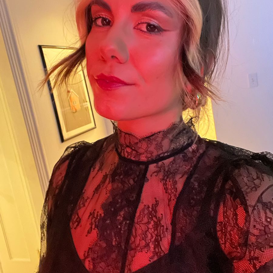 Intro - Book with Anna Kosior