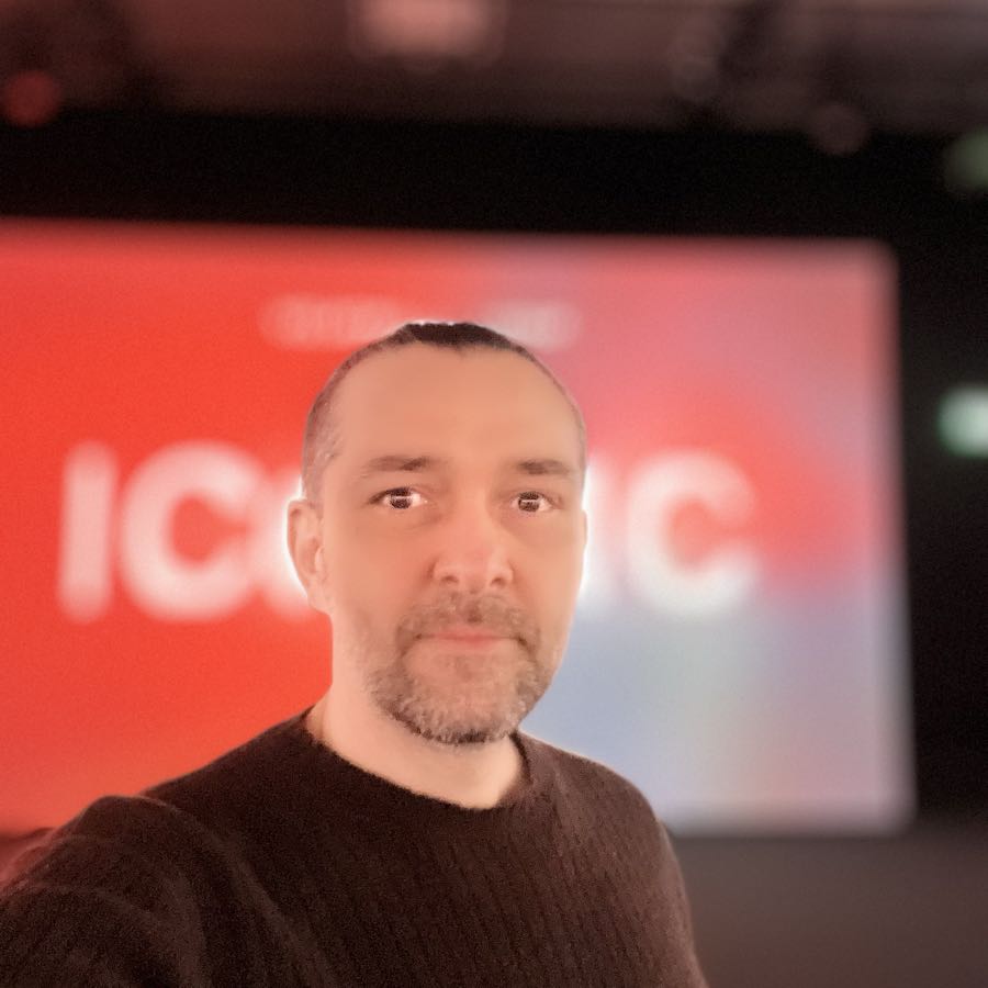 Intro - Book with Gabriel Radic